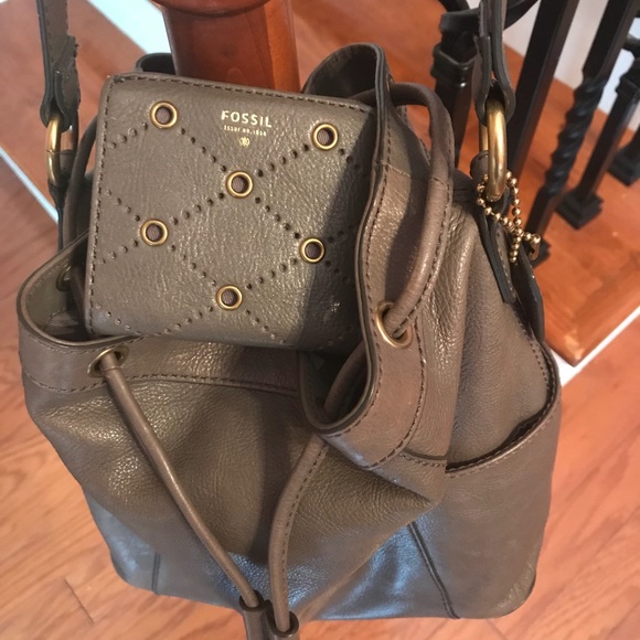 Fossil | Bags | Grey Fossil Purse And Wallet | Poshmark